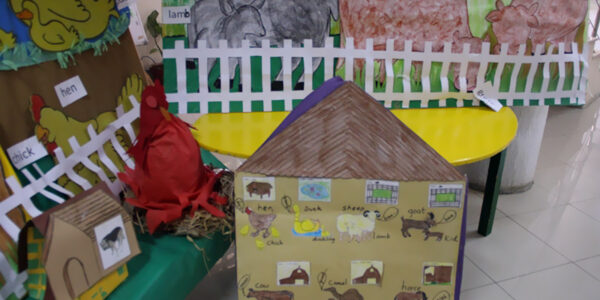 Preschool Farm house Activity5 | Hira Foundation School